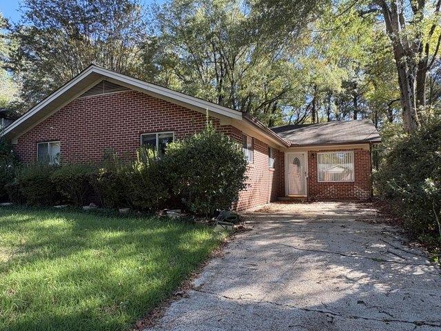 1138 Hilda Ave, Tupelo, MS 38804