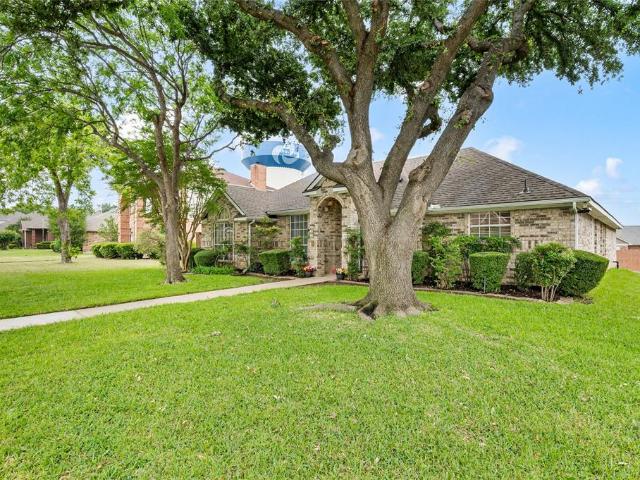 1138 Holly Drive