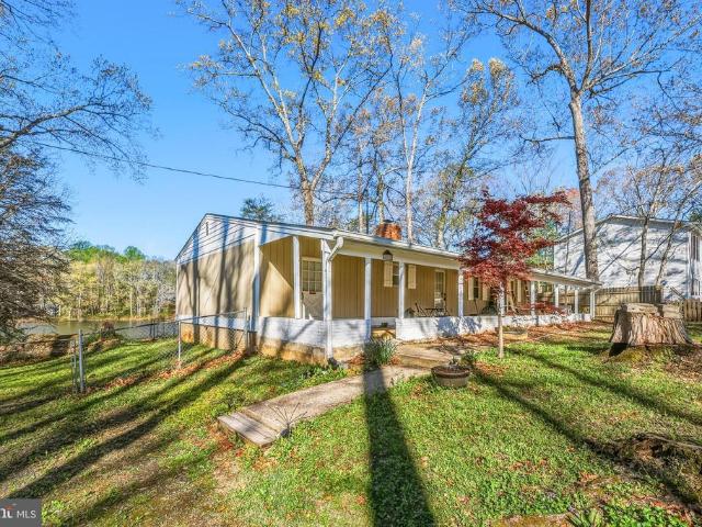 1138 Lakeview Drive