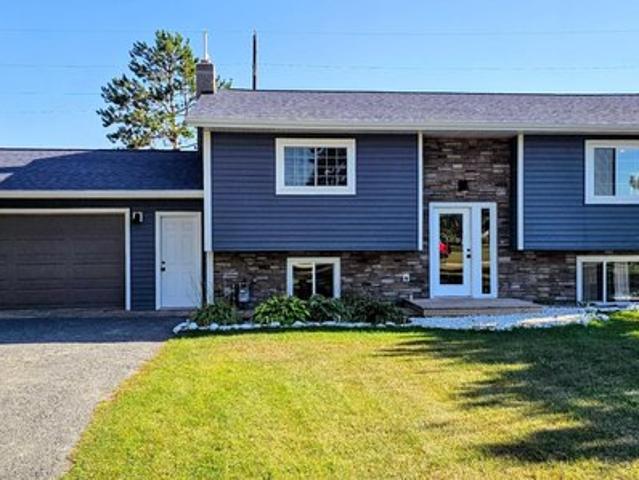 1138 Pleasant Ct SW, Bemidji, MN 56601