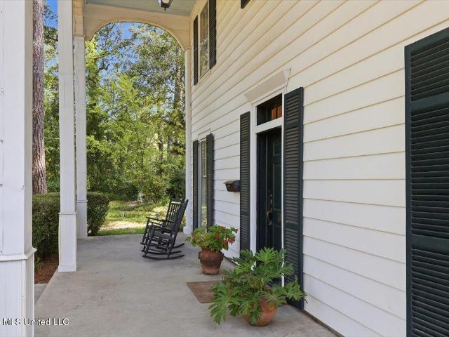 1138 Saint Ann Street
