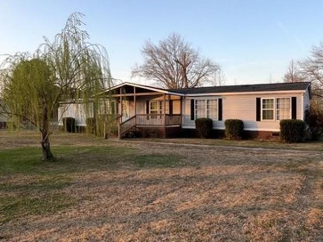 1138 Saulston Rd, Goldsboro, NC 27534