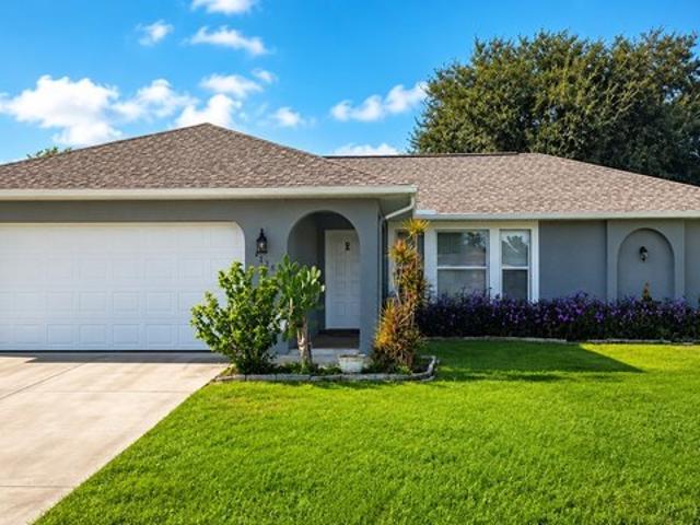 1138 SE 19th Ln, Cape Coral, FL 33990