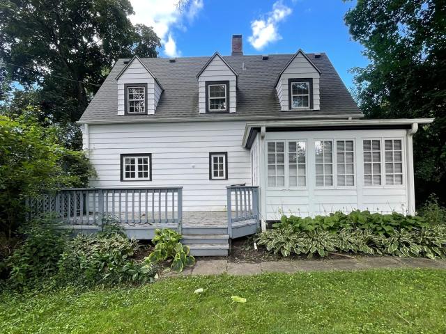 1138 Shermer Road