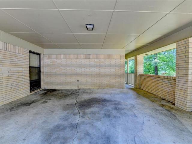 1138 Woodland Circle