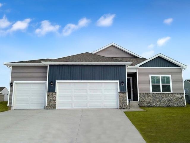 1138 33rd Ct SW, Altoona, IA 50009