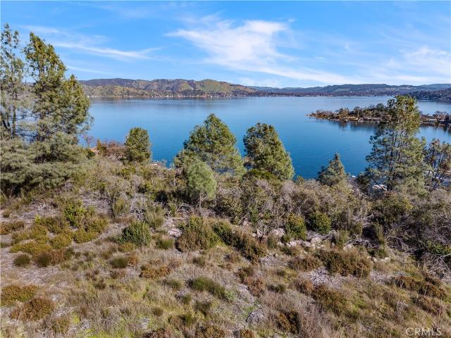 11390 Point Lakeview Rd, Lower Lake, CA 95457 | MLS #LC26036 | Compass