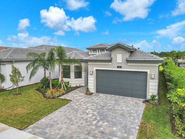 11394 Virginia Pine Ct, Boynton Beach, FL 33473
