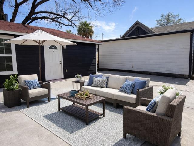 1139 Morales St, San Antonio, TX 78207 | MLS #1950 | Compass