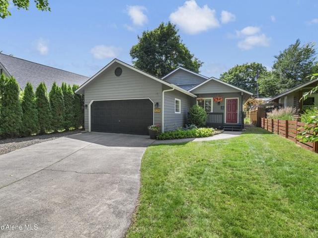 1139 N 6th St, Coeur d'Alene, ID 83814