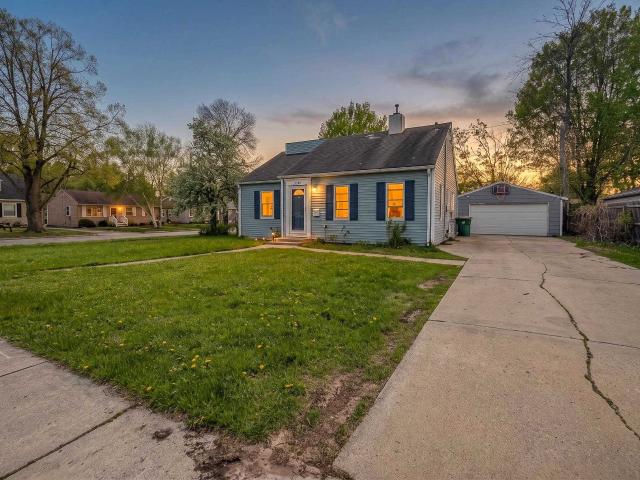 1139 BADGER Street