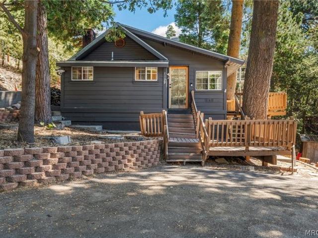 1139 Bear Springs Rd, Cedar Glen, CA 92391