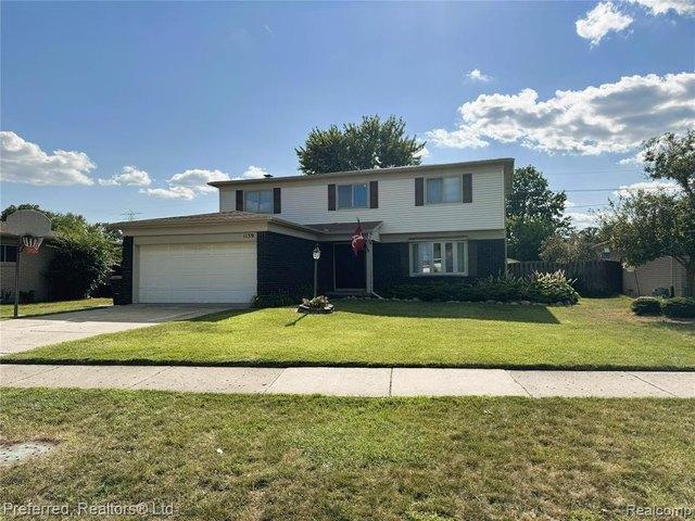 1139 Brookline St, Canton, MI 48187