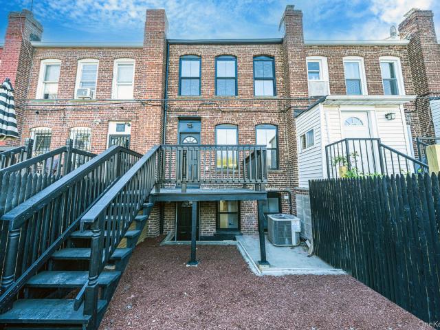 1139 Brooklyn Avenue