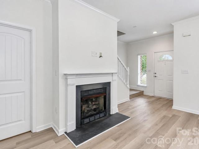 1139 Central Park Circle