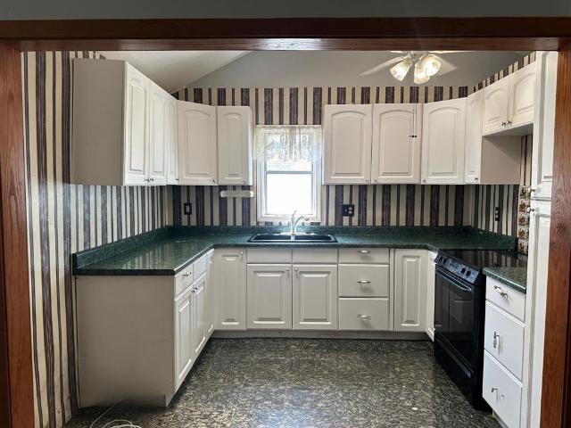 1139 Dudley Lane