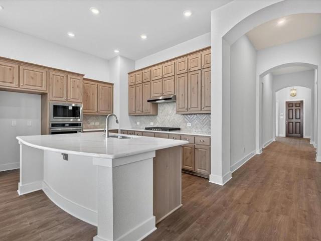 1139 Daphne Road