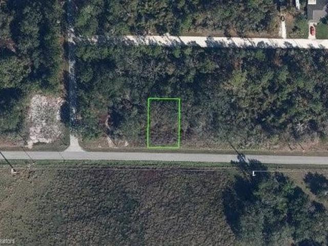 1139 Lake Groves Rd NW, Lake Placid, FL 33852