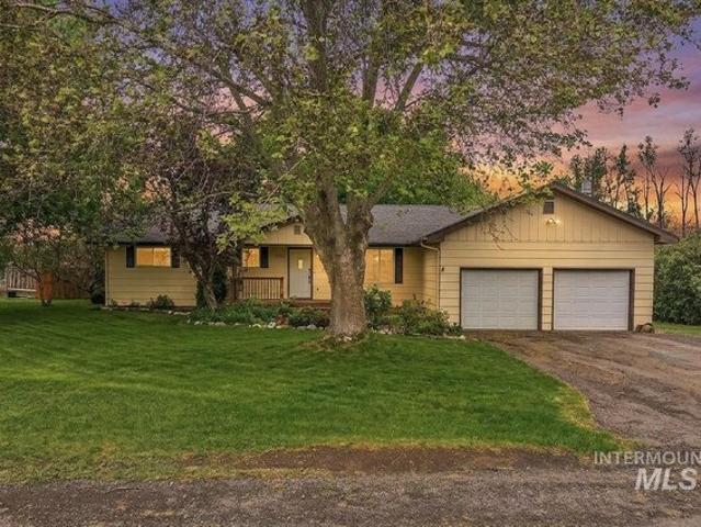 1139 Lavina Ave, Twin Falls, ID 83301