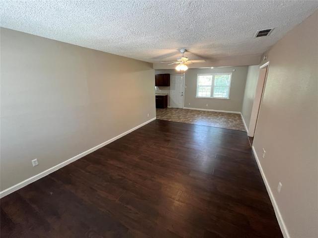11303 Trail Lane