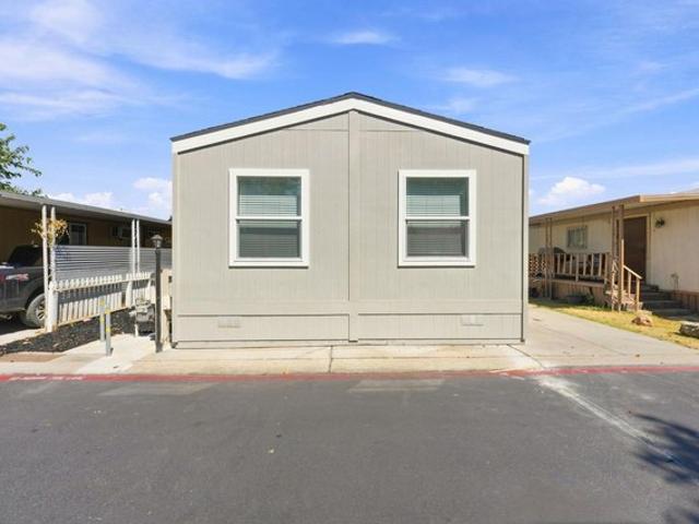 11303 N Highway 99 Spc 48, Lodi, CA 95240