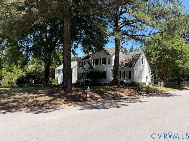 11300 Crown Grant Court