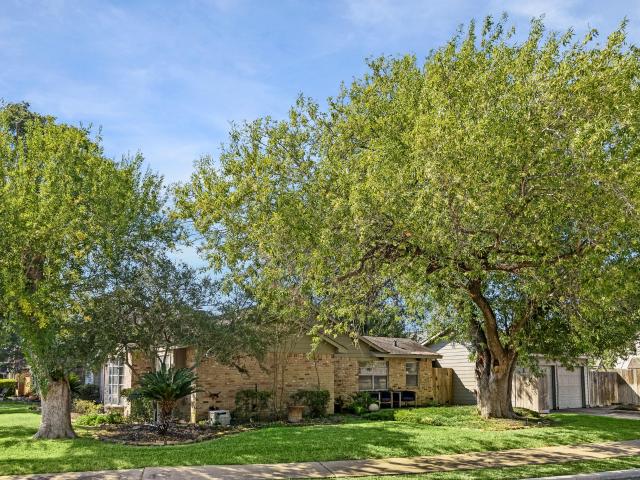 11302 Brighton Lane