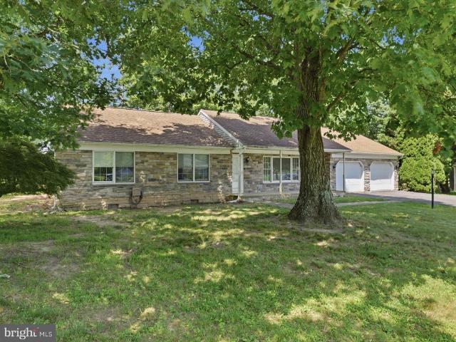 11302 Crofton Circle