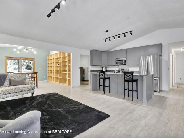 11307 Flint Rock