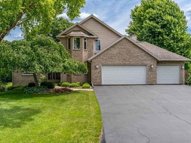 11307 Ridgecrest Dr, Roscoe, IL 61073
