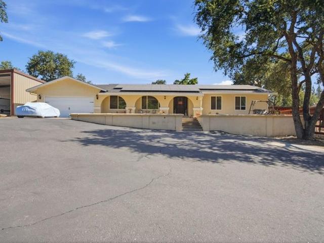 11307 Scarlet Oak Dr, Oakdale, CA 95361