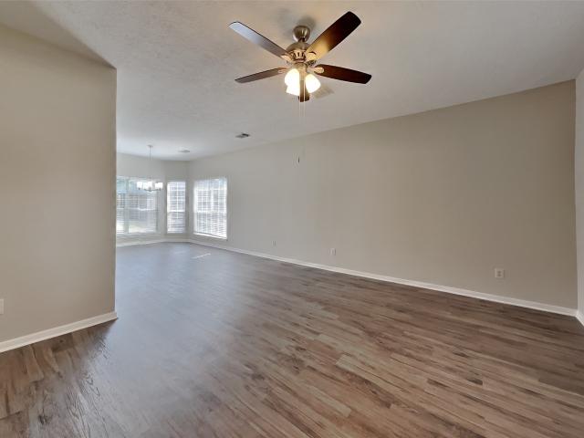 11307 Sunshine Park Drive