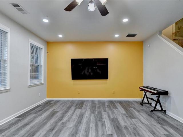 11304 Musette Circle