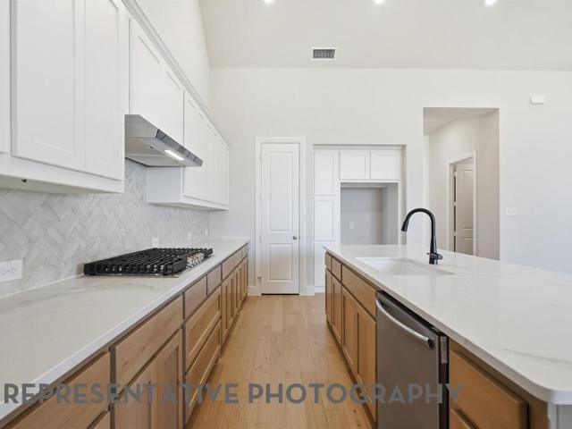11305 Bratton Boulevard
