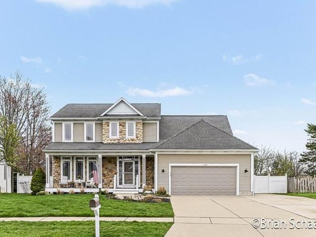 11306 Brickand Dr, Grand Ledge, MI 48837