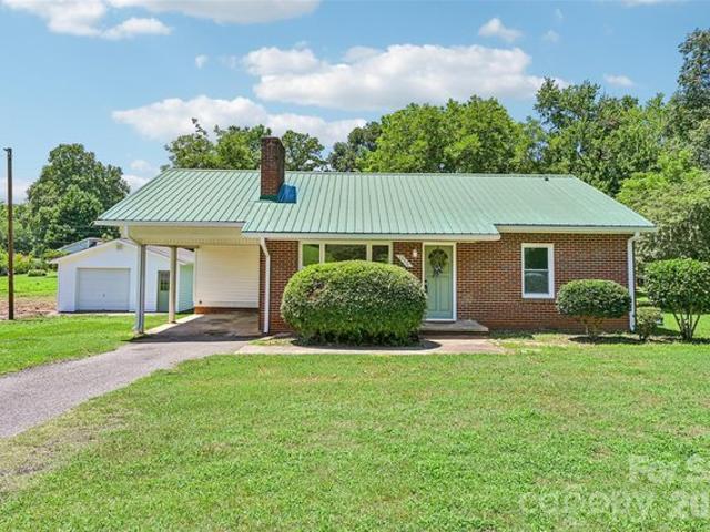 1130 Buffalo Shoals Rd, Statesville, NC 28677