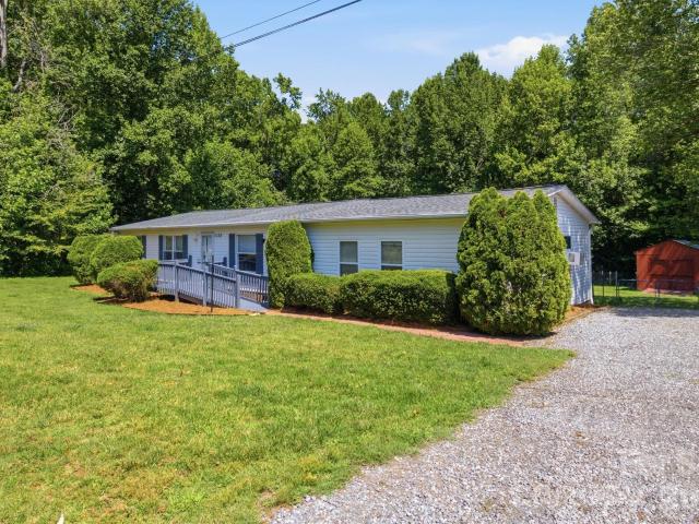 1130 Cedar Creek Drive
