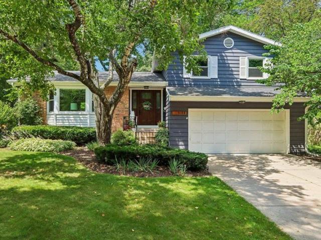 1130 Chapel Hill Rd, Madison, WI 53711