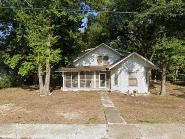 1130 Clifton St, Conway, AR 72034