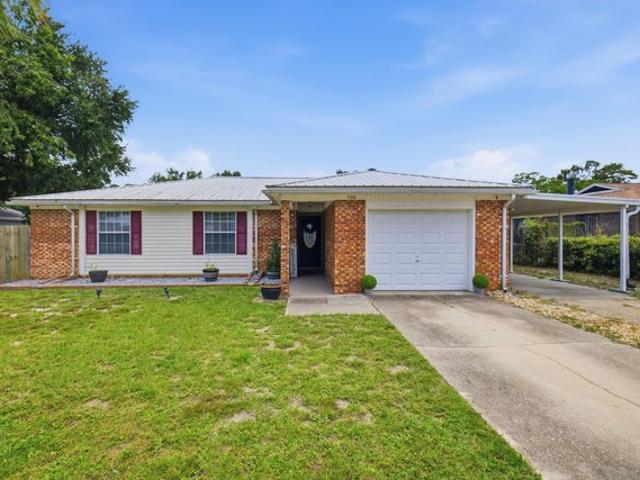 1130 Coral Dr, Niceville, FL 32578