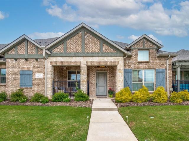 1130 Foxglove Lane