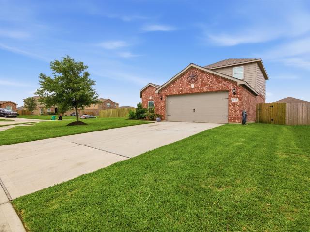 1130 Hinged Opal Drive