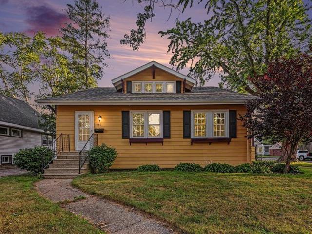 1130 Ireland Ave, Muskegon, MI 49441