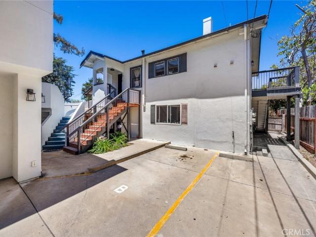 1130 Leff Street