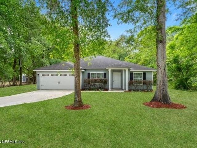 1130 Pangola Dr, Jacksonville, FL 32205