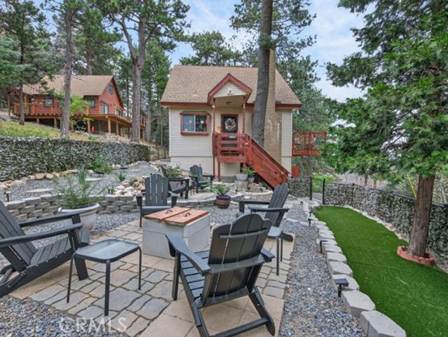 1130 Park Pl, Lake Arrowhead, CA 92391 | MLS #IV26044 | Compass