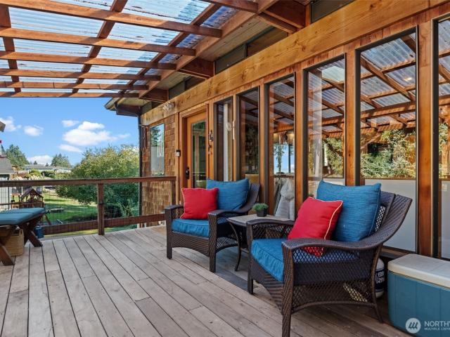 1130 Queets Dr, Fox Island, WA 98333 | MLS #2500 | Compass