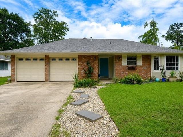 1130 Rue Bordeaux Dr, Slidell, LA 70458