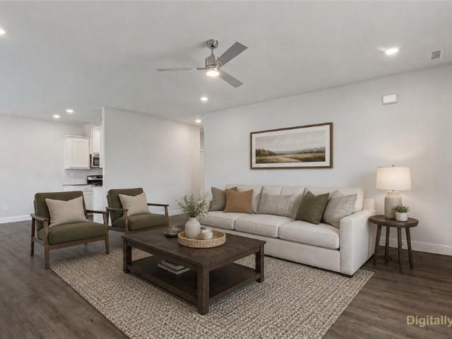 1130 Sunshine Court