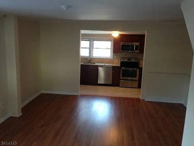 1130 Sussex Tpke # 1